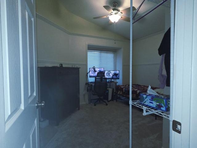 1 Bedroom 1 Bath inside House