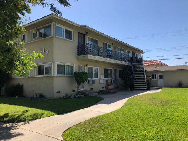 1 Bedroom 1 Bath upstairs Unit