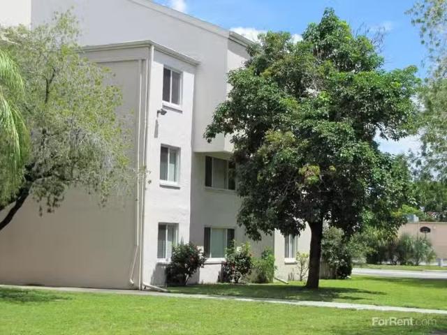 1 Bedroom 1 Bath Waterford Apartments