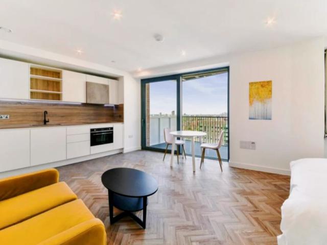 1 Bedroom, 1 Bathroom