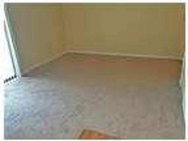 1 Bedroom/ 1 Bathroom