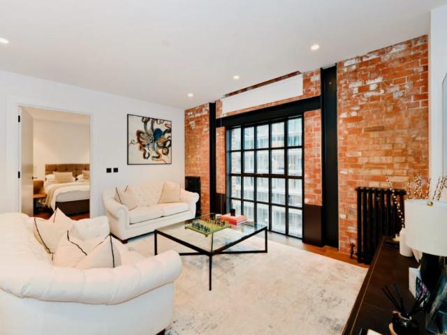 1 Bedroom 1 Bathroom