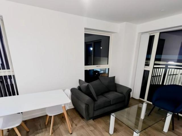 1 Bedroom 1 Bathroom