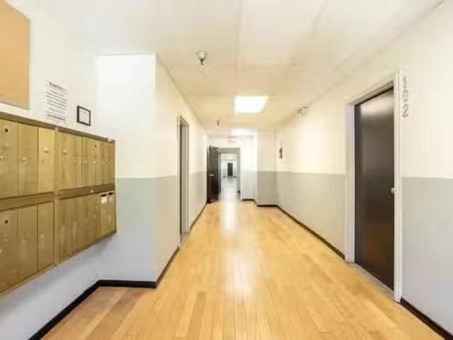 1 Bedroom 1 Bathroom