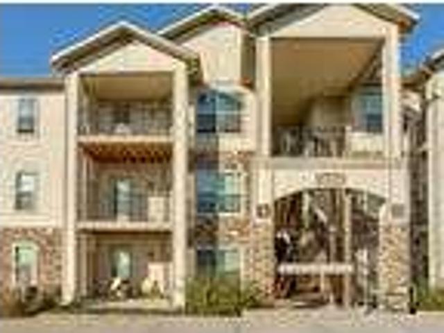 1 Bedroom 1 Bathroom Available Today