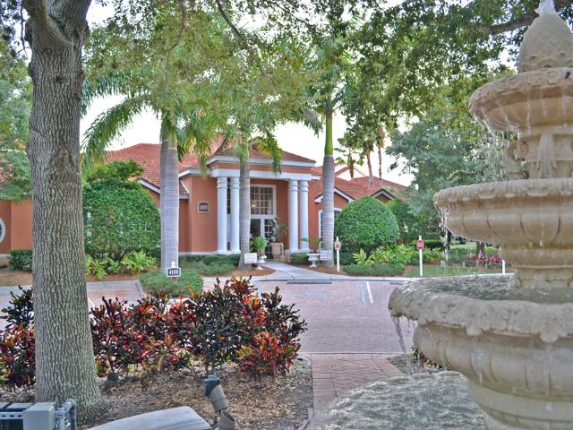 1 Bedroom 1 Bathroom condo in luxury gated community
