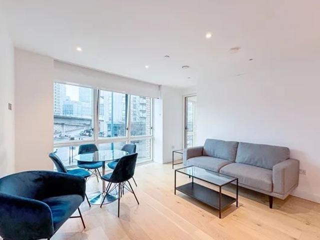 1 Bedroom 1 Bathroom Flat102