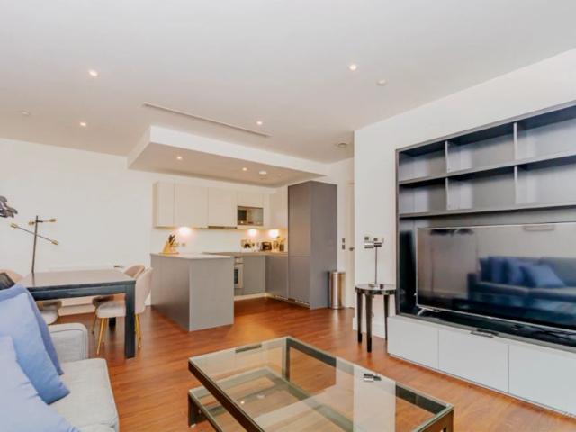 1 Bedroom 1 Bathroom Flat203