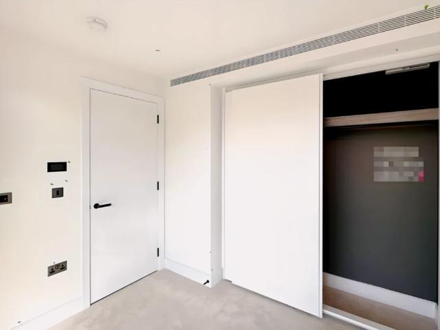 1 Bedroom 1 Bathroom Flat 124