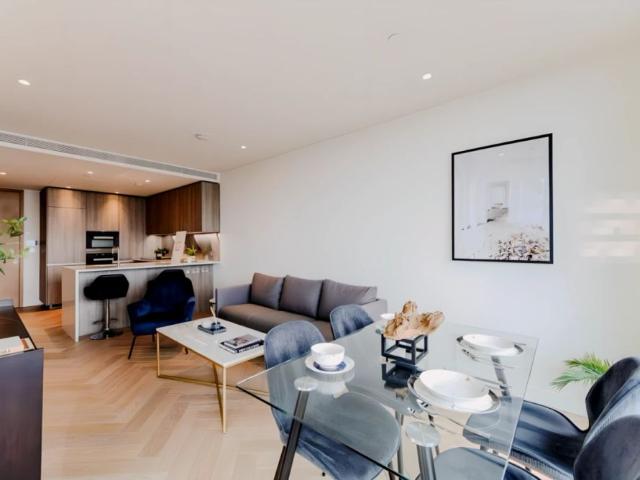 1 Bedroom 1 Bathroom Flat 2107