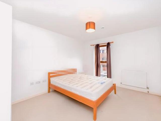 1 Bedroom 1 Bathroom Flat 48
