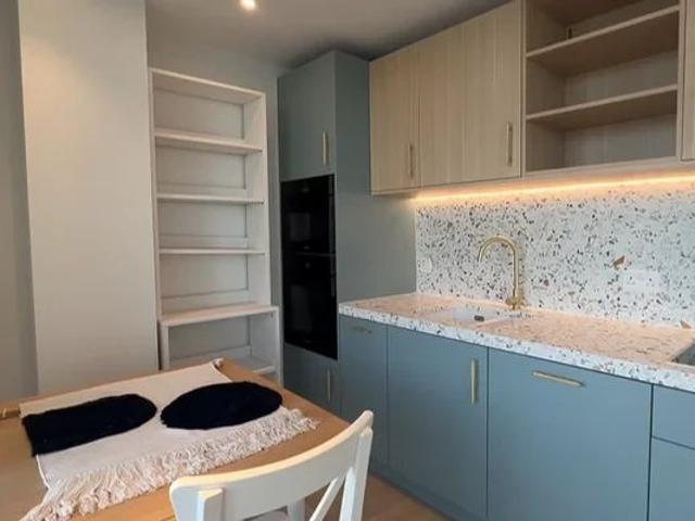 1 Bedroom 1 Bathroom Room L12.04