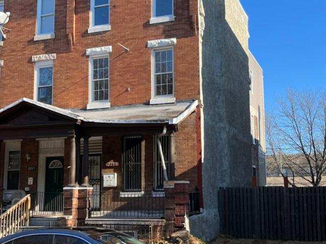 1 Bedroom 1 Full Bath at 2255 N Park Ave