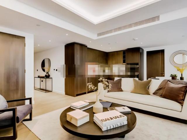 1 Bedroom 2 Bathroom