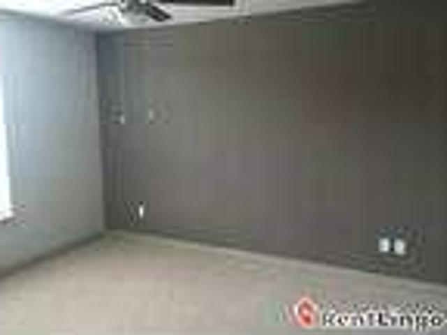 1 bedroom 968 Kings Highway