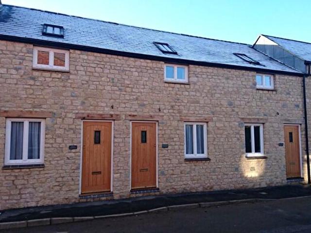 1 Bedroom Cottage To Rent In Halls Lane, Brackley, NN13