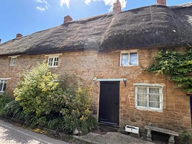 1 Bedroom Cottage To Rent In The Jetty, Mollington, Banbury, OX17