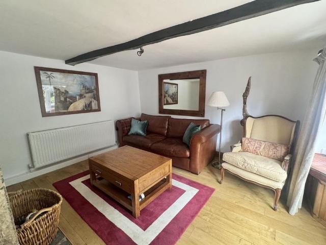 1 bedroom cottage to rent