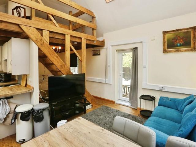 1 bedroom cottage to rent