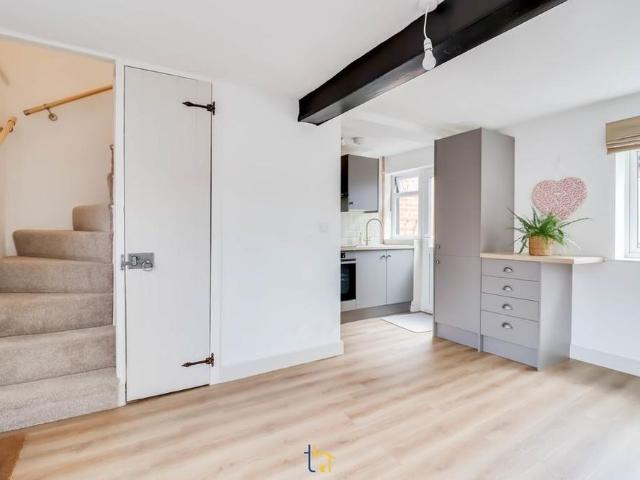 1 bedroom cottage to rent
