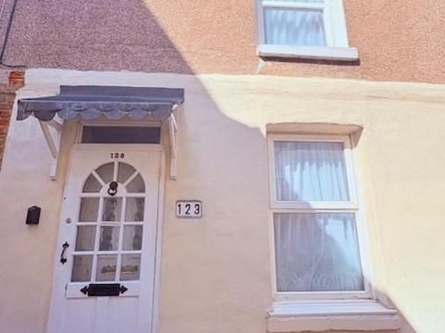 1 bedroom cottage to rent