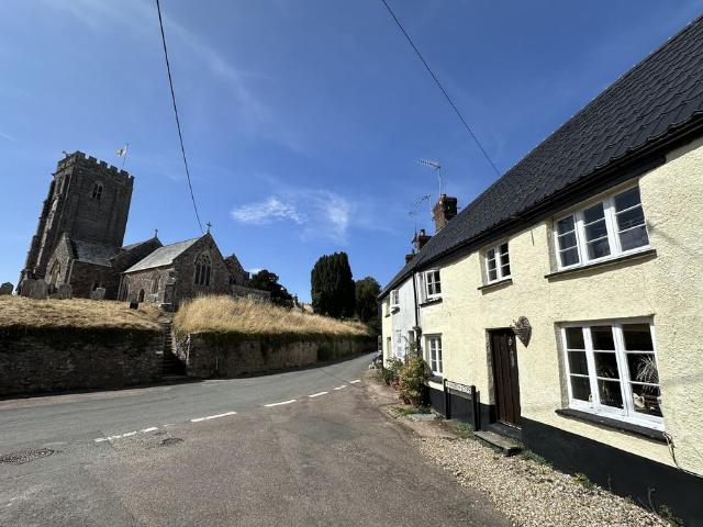 1 bedroom cottage to rent