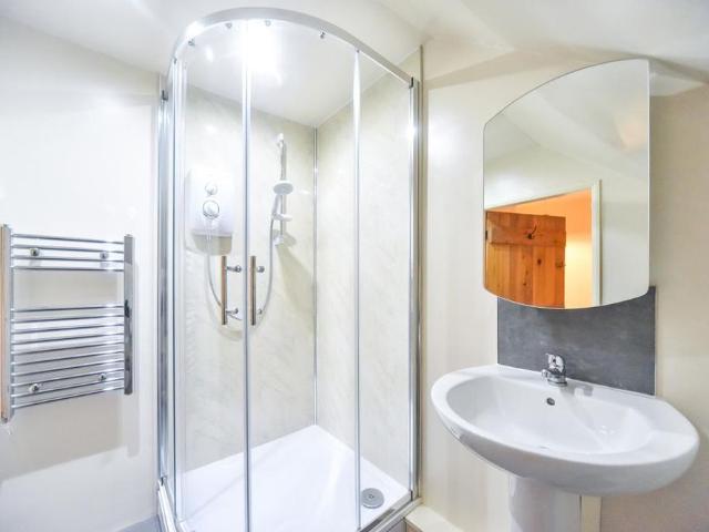 1 bedroom cottage to rent