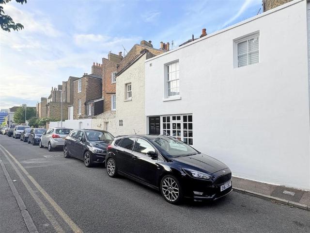 1 bedroom cottage to rent
