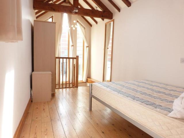 1 bedroom cottage to rent