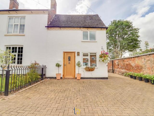 1 bedroom cottage to rent