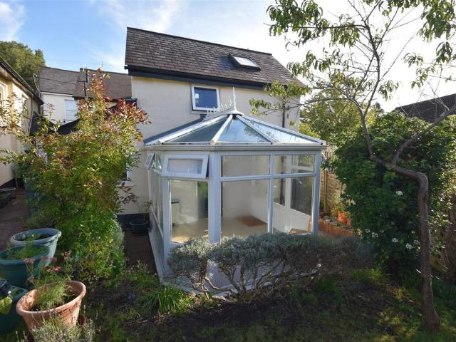 1 bedroom cottage to rent