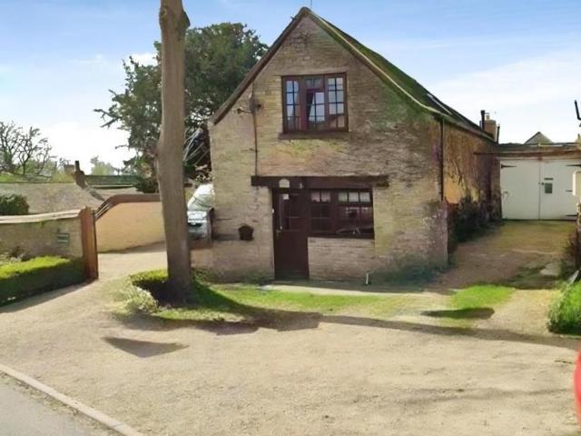 1 bedroom cottage to rent