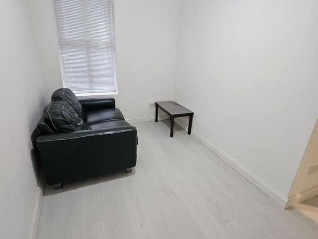 1 bedroom cottage to rent
