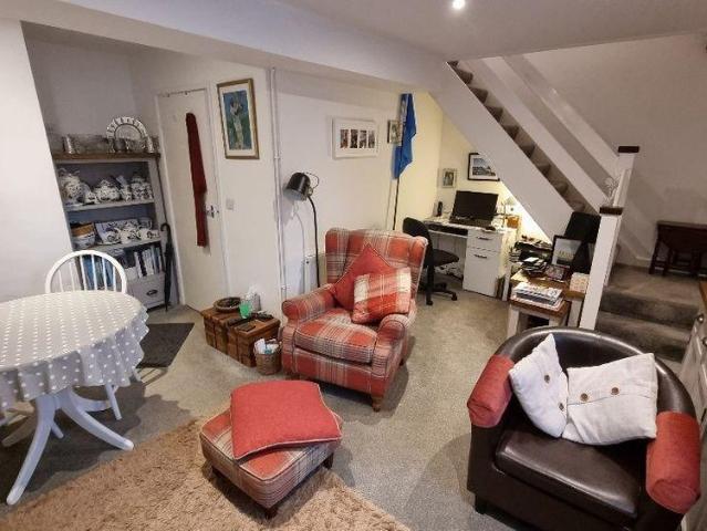 1 bedroom cottage to rent