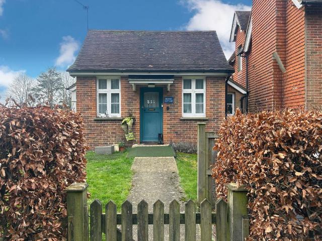 1 bedroom cottage to rent