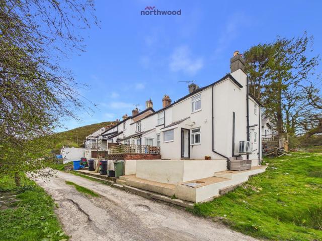 1 bedroom cottage for sale