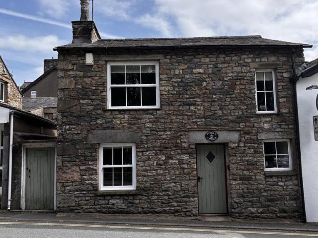 1 bedroom cottage for sale