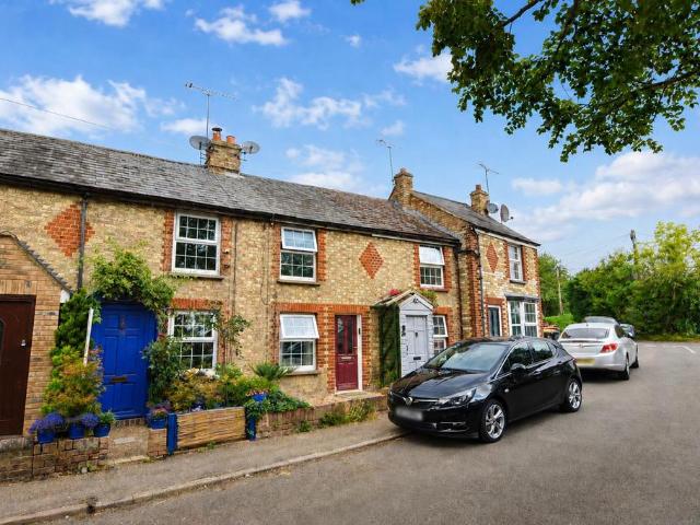1 bedroom cottage for sale