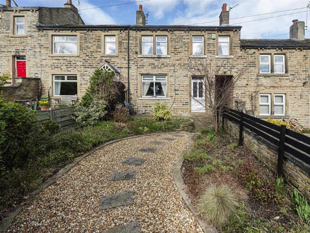 2 bedroom cottage for sale