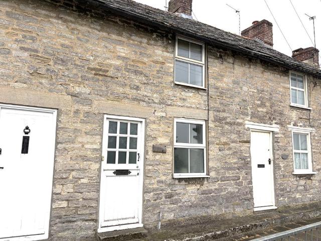 1 bedroom cottage for sale