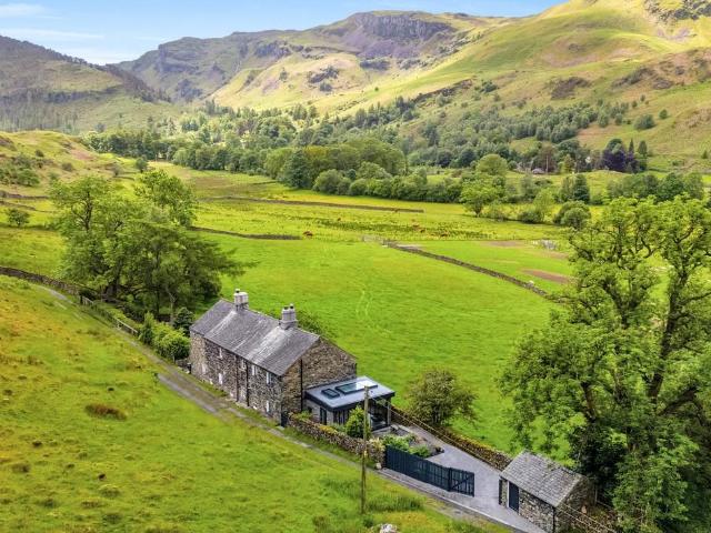 1 bedroom cottage for sale