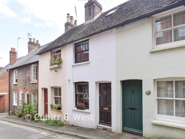 1 bedroom cottage for sale