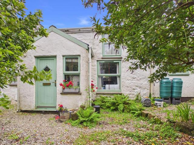 1 bedroom cottage for sale