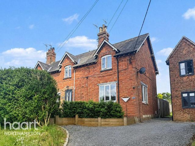 1 bedroom cottage for sale