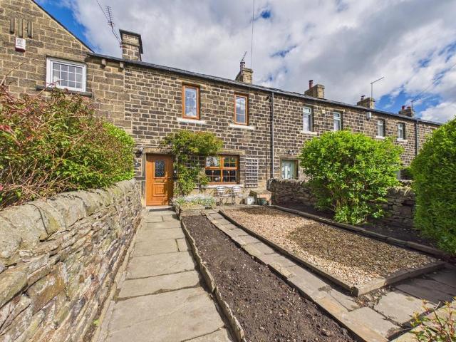 1 bedroom cottage for sale