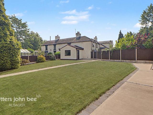 1 bedroom cottage for sale