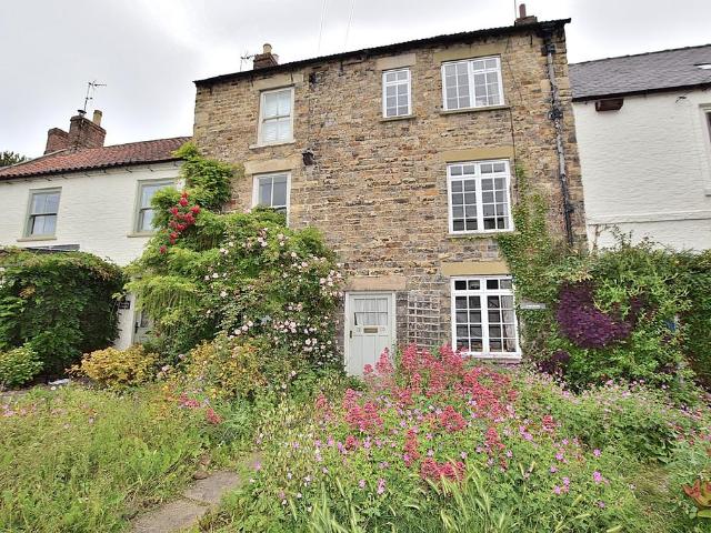 1 bedroom cottage for sale