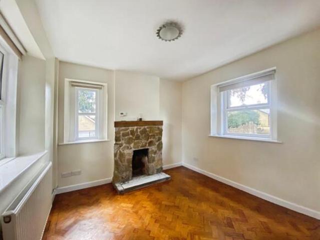 1 bedroom cottage for sale in WESTON Lucklands Road, BA1