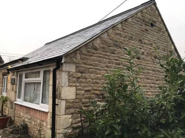 1 bedroom cottage for rent in North Street Middle Barton OX7