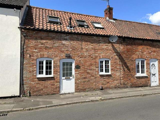 1 Bedroom Cottage House